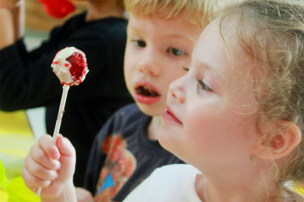 Gallery | littleones.com.sg